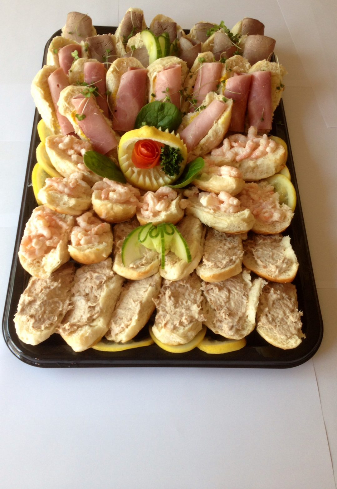 Menu B | Lay and Leave Buffets